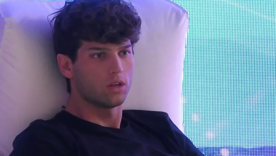 Gf Vip: Andrea Maestrelli tuona “E' stucchevole”